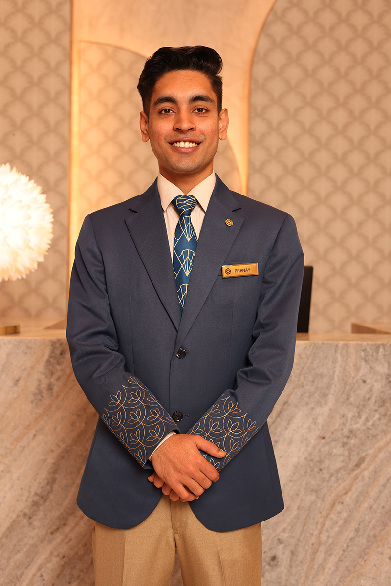 Front Desk Hotel Uniform Manufacturer & Supplier | Custom Front Office ...